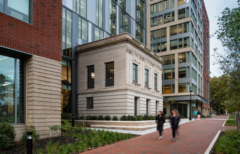 Virginia Commonwealth University — Gladding Residence Center — Ayers ...