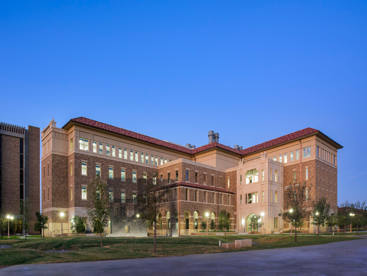 Texas Tech University — Experimental Sciences Building II — Ayers Saint ...