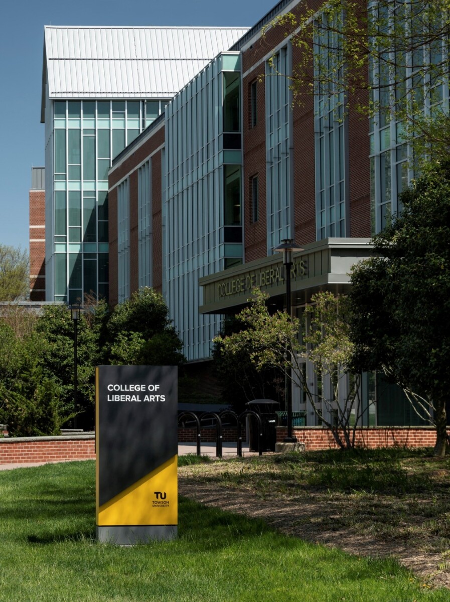 Towson University Campus-Wide Signage and Wayfinding — Ayers Saint Gross